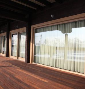 Lift and slide doors - Meranti